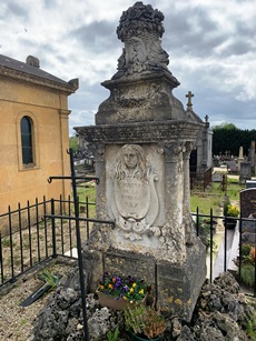 STENAY (55) : cimetière - Landrucimetières